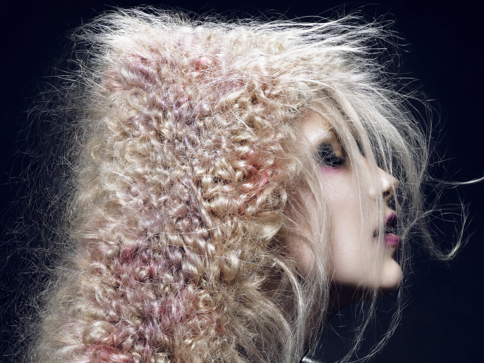 Trendcollectie The Knight Circus: raar maar haar • News - De Kapper